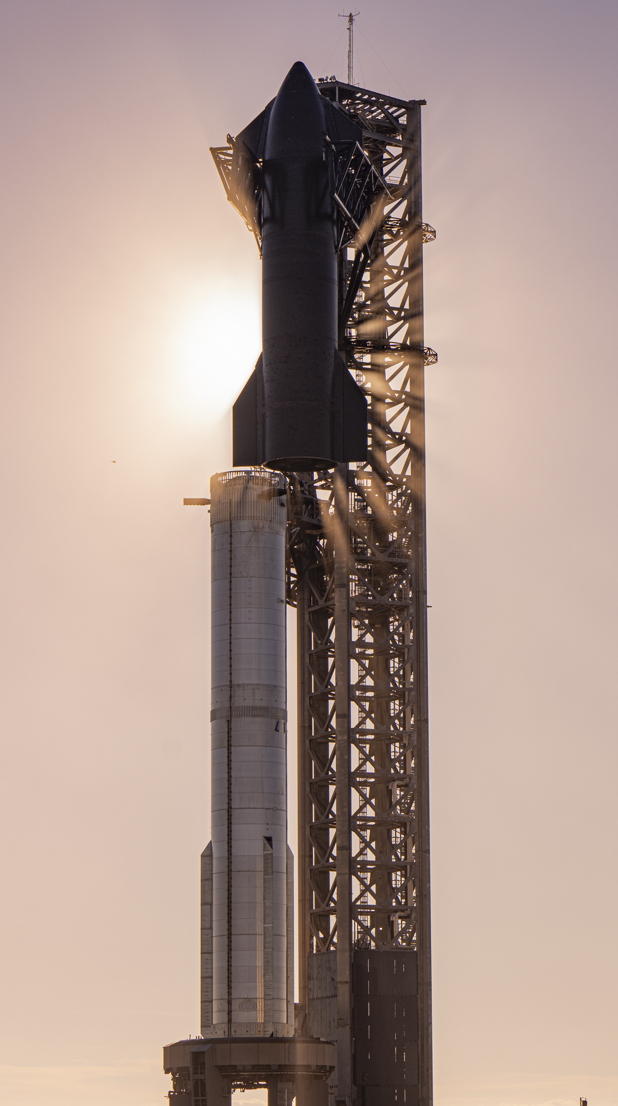 What materials are used in Starship’s methane header tanks to prevent ...