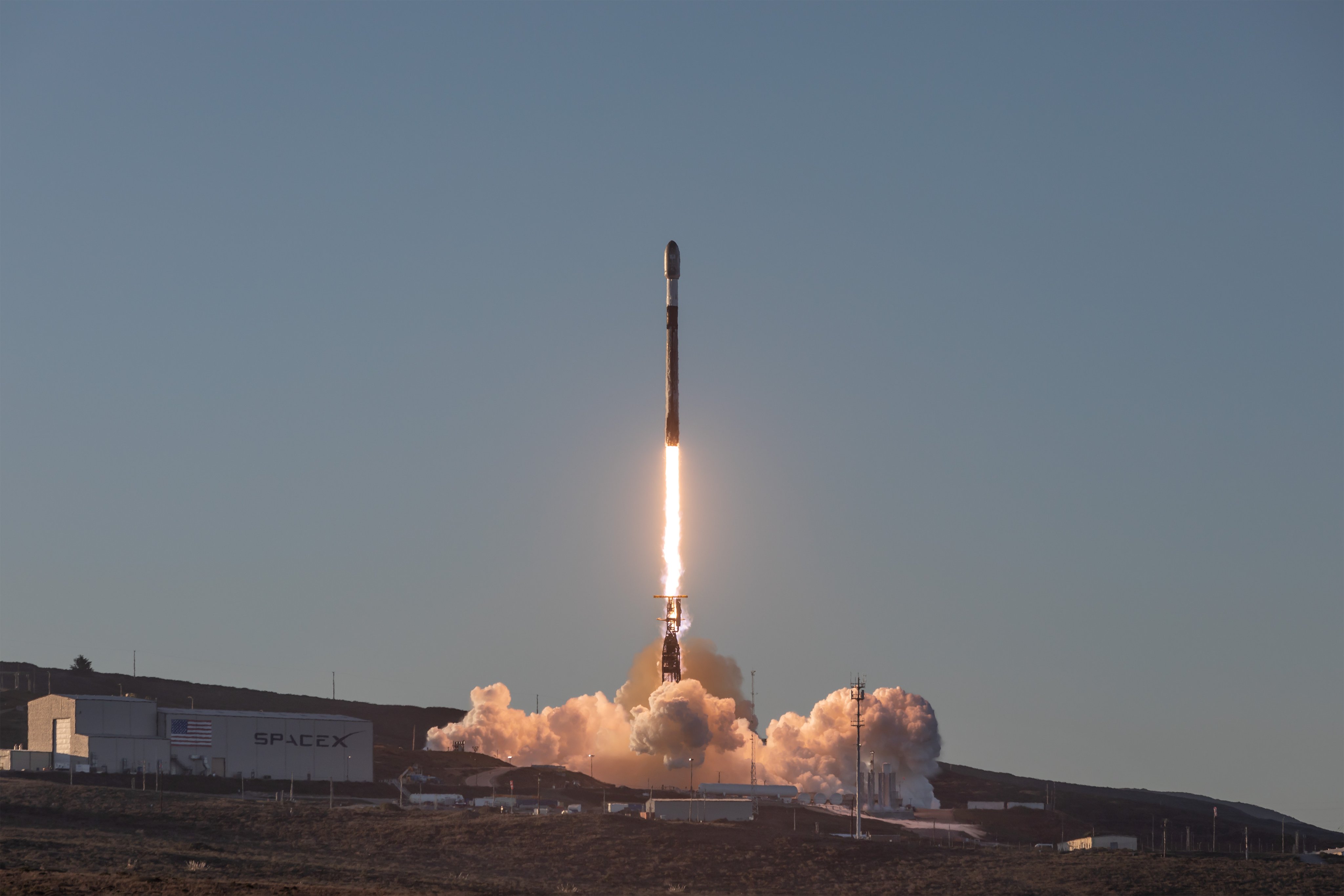 How does Falcon 9’s fuel consumption rate impact the mission duration ...